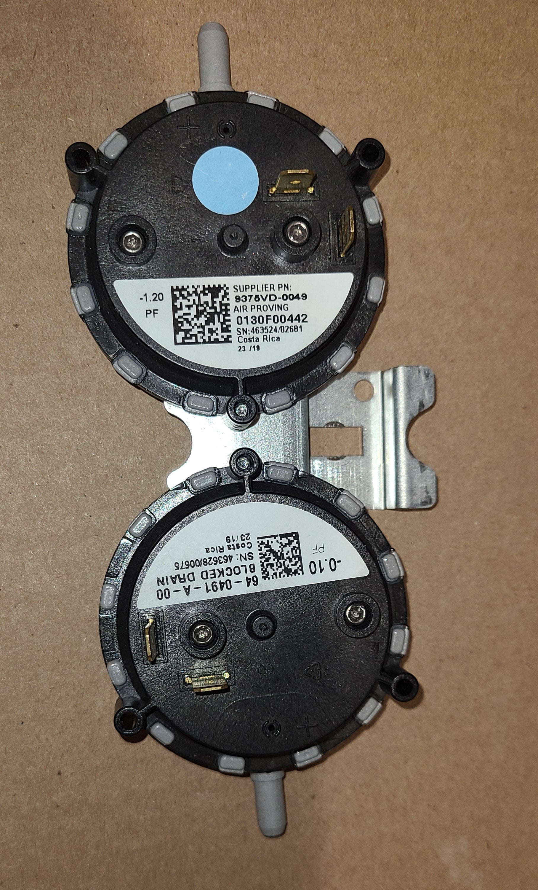 Pressure Switch 0130F00442 Goodman OEM | OttawaFurnaceParts.ca